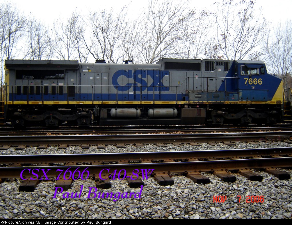 CSX 7666 C40-8W 11/18/2006